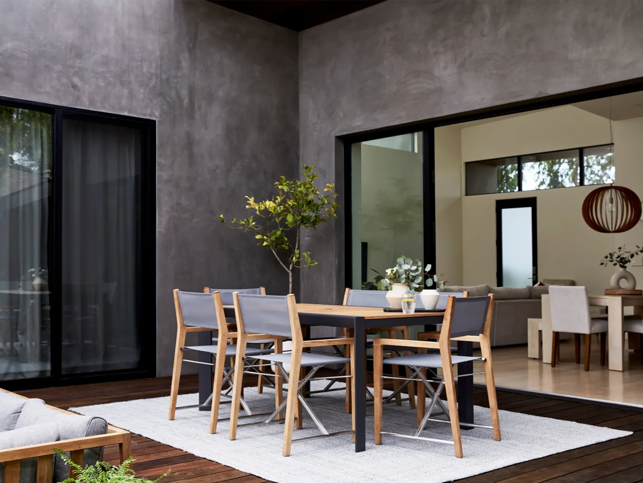 The Ultimate Guide to Choosing Outdoor Dining Tables | Outer