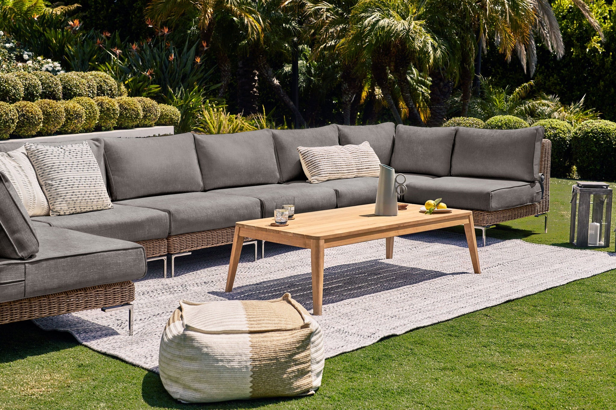Making Room for Moments: Thoughtful Outdoor Seating That Fits Your Lif