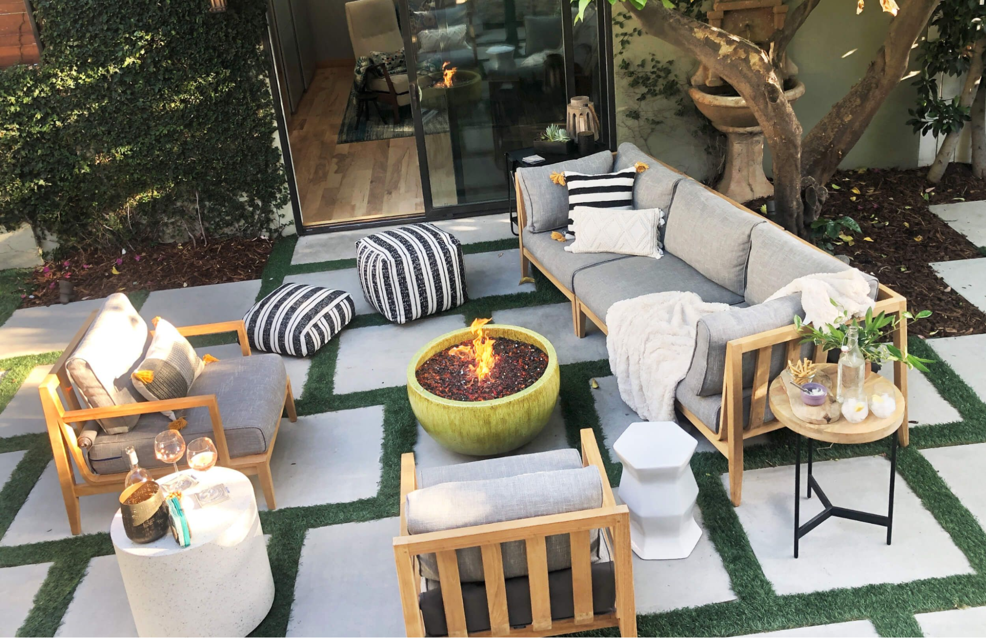 How to Choose the Right Outdoor Ottoman | Outer