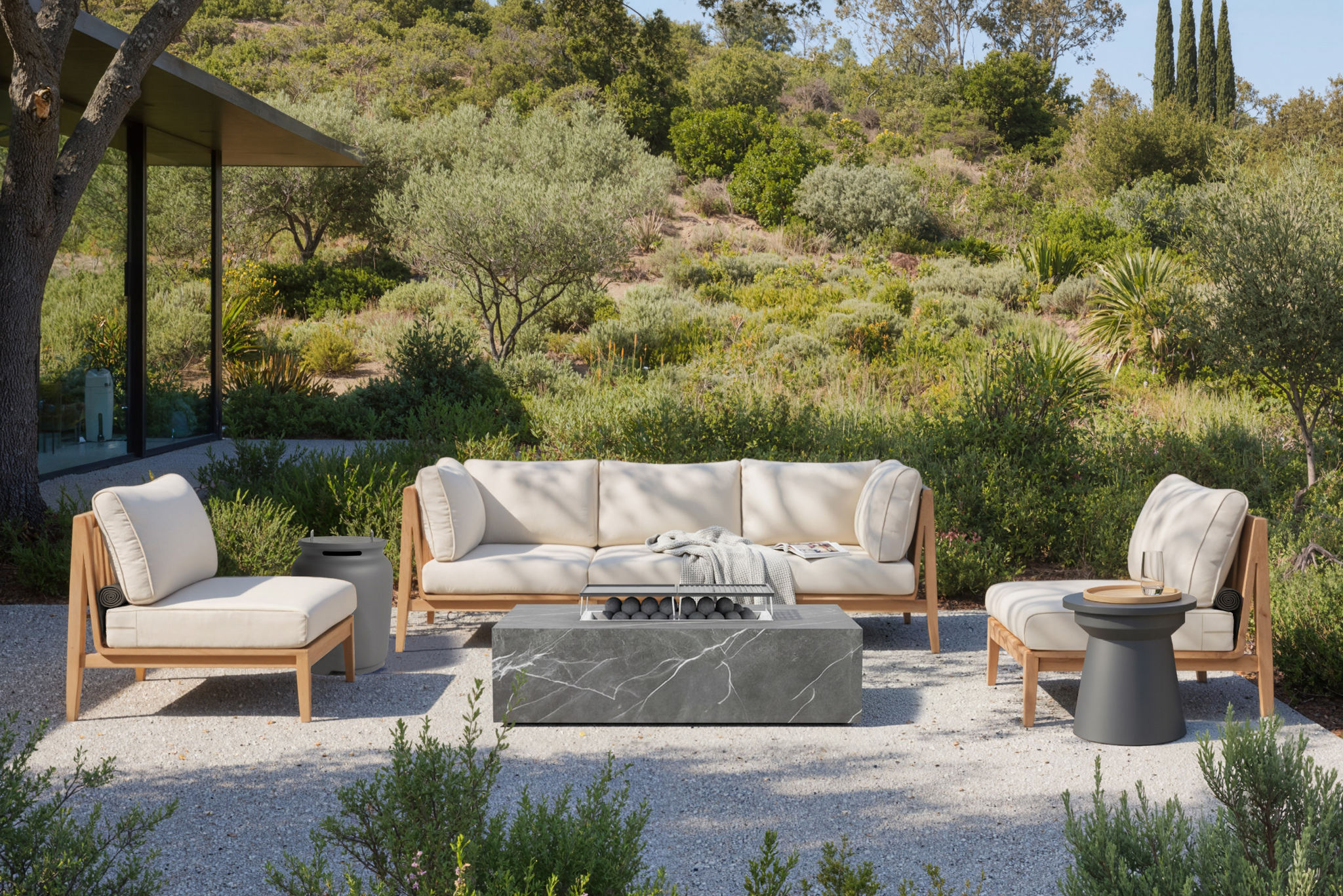 Off-Season Storage Tips to Preserve Outdoor Seating Comfort